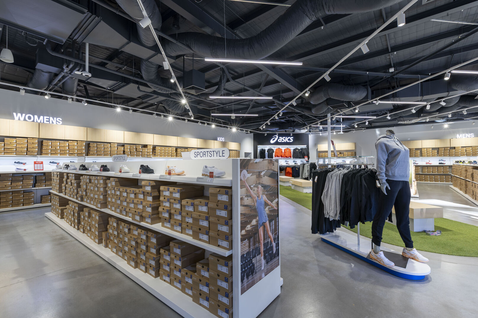 Harbour Town Adelaide • ASICS Now Open