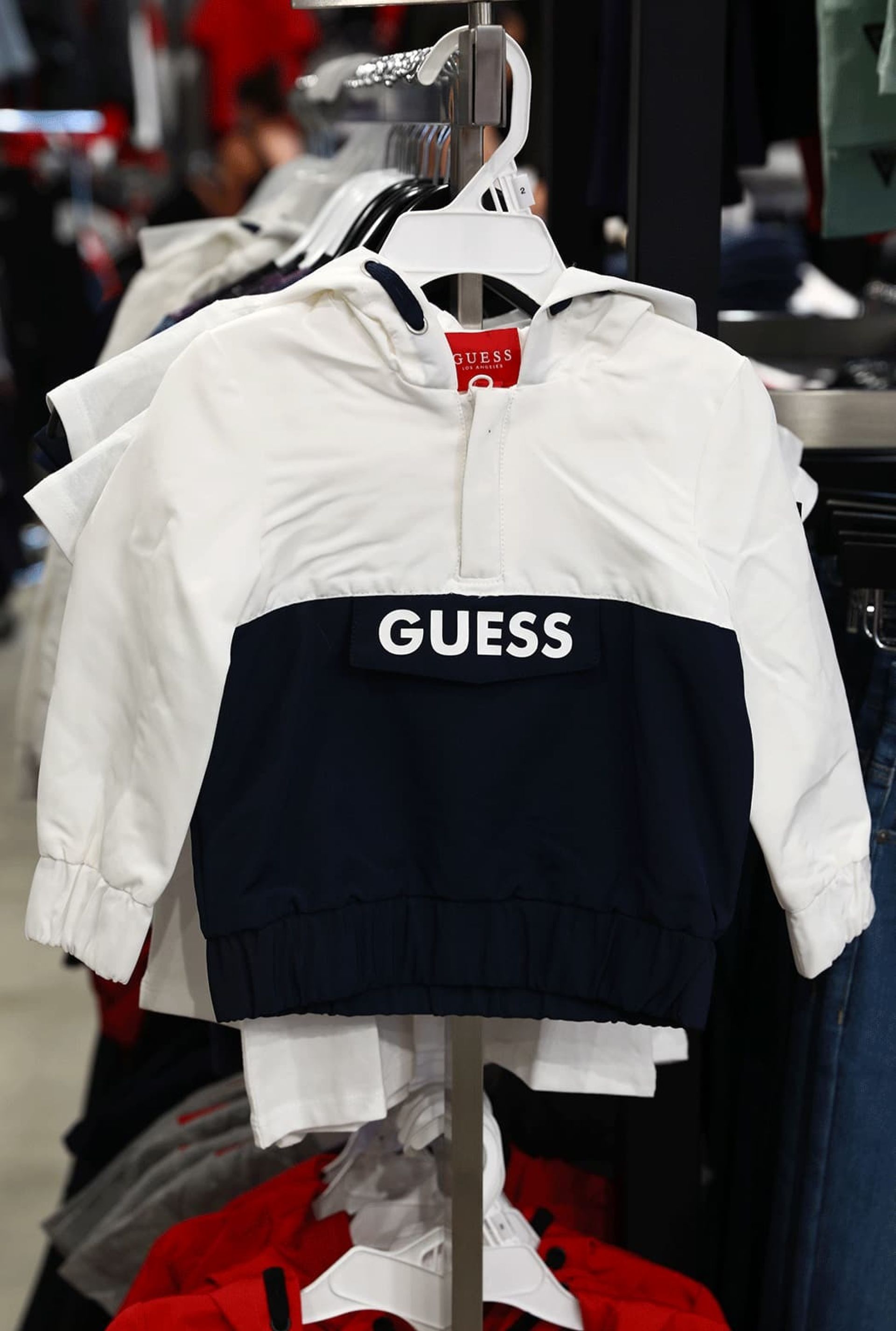 Harbour Town Adelaide • Guess Now Open