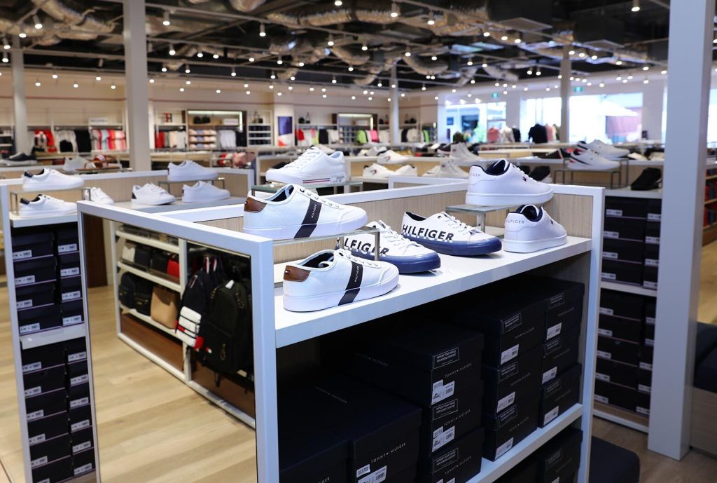 Harbour Town Adelaide • Tommy Hilfiger Outlet