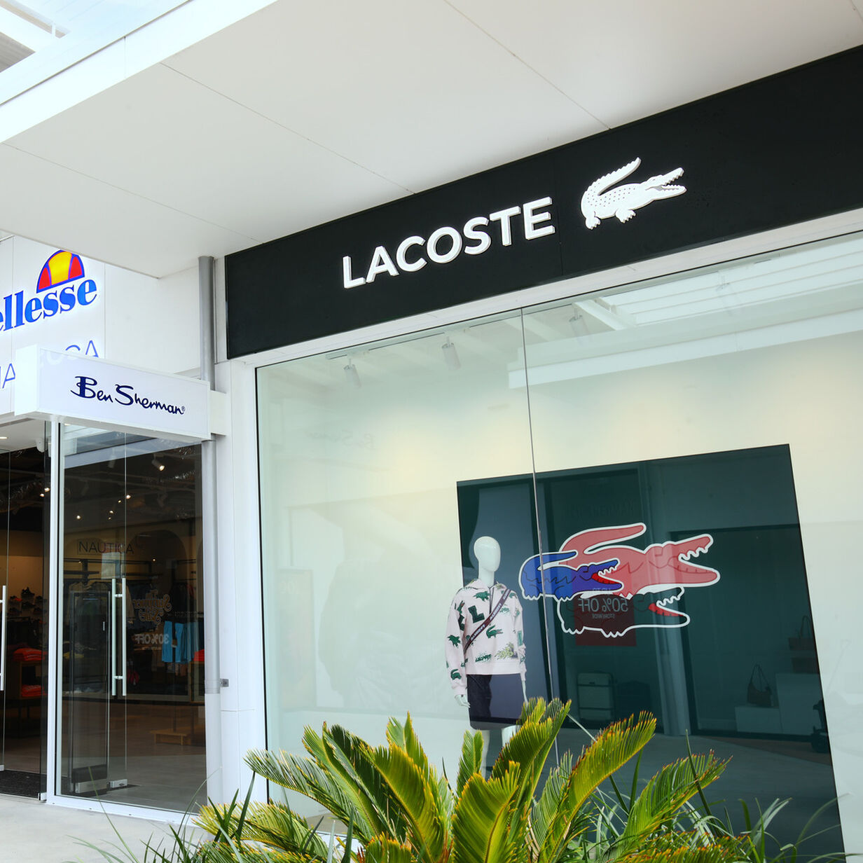 Harbour Town Adelaide • Premium Outlet Shopping