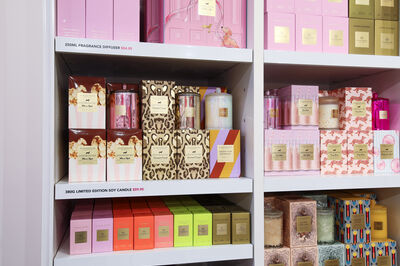 Harbour Town Adelaide • New Peter Alexander Outlet Store Now Open